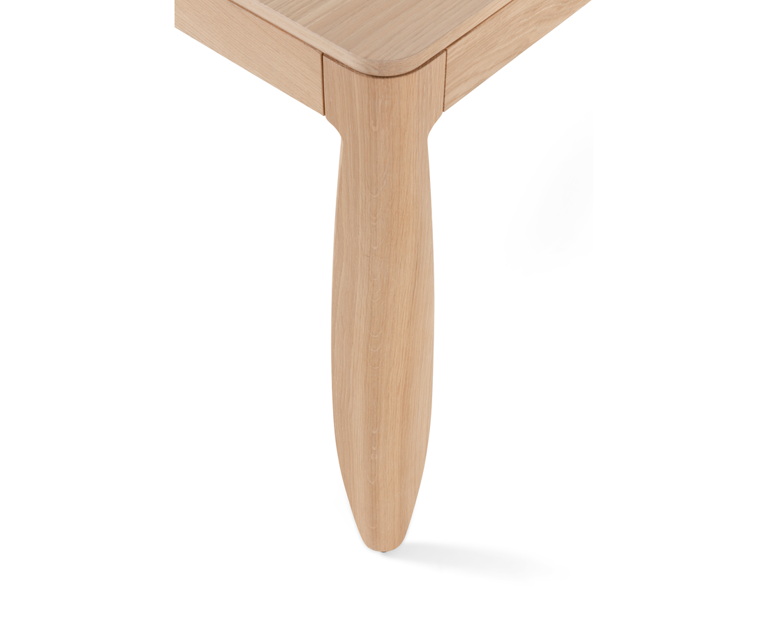 Обеденный стол Moooi Monster Table